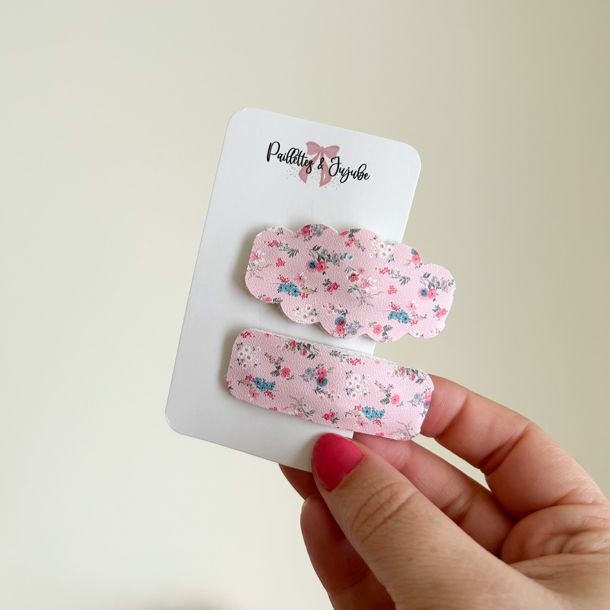 Clip clap – Paillettes et Jujube