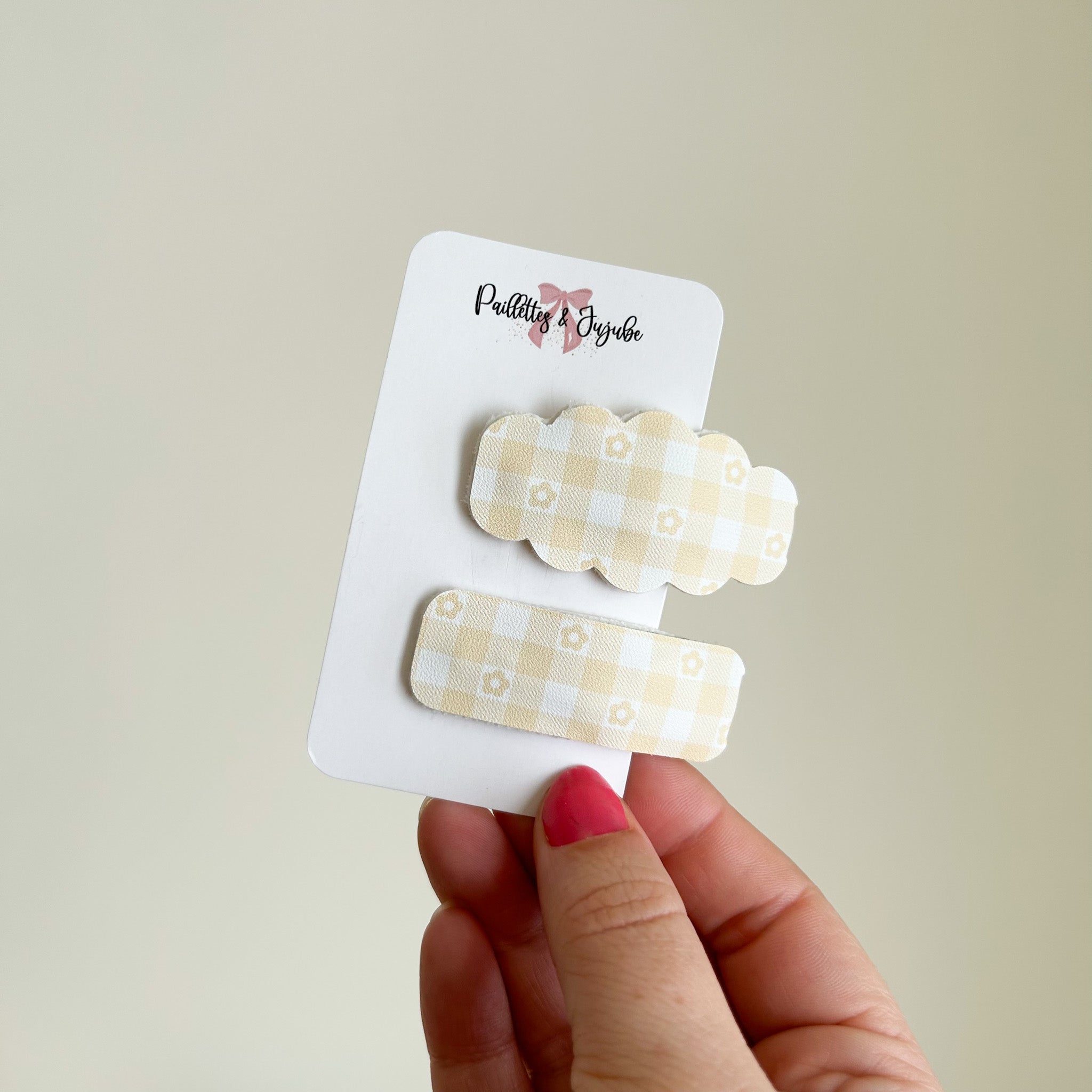 Clip clap – Paillettes et Jujube